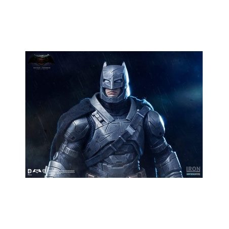 Batman Armored Batman vs Superman Iron Studios
